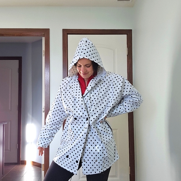 items international | Jackets & Coats | Vintage White With Black Polka Dot Raincoat | Poshmark